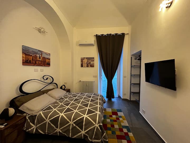 Cozy Apartment In The Quadrilàter Neighborhood - Turin