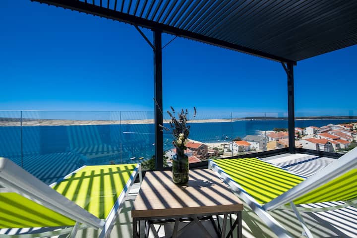 Apartman S Jacuzzijem I Balkonom - Karlobag