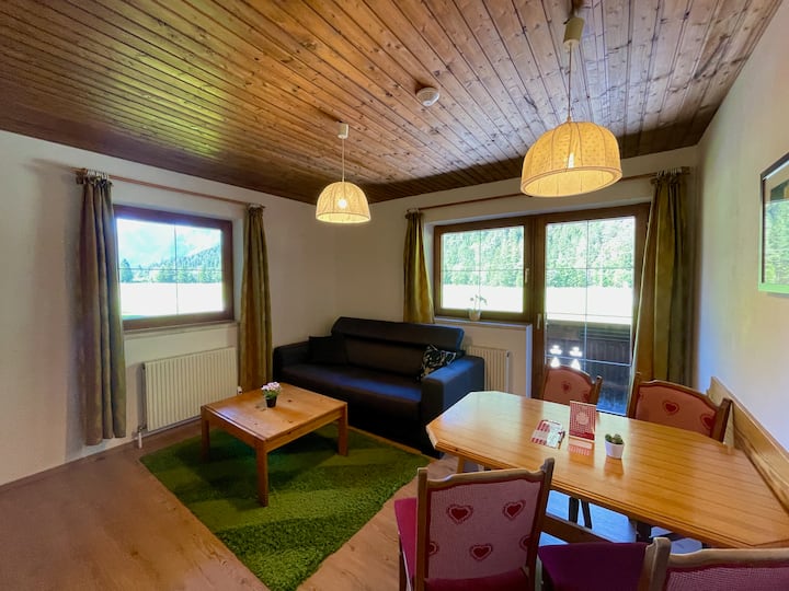 Geräumiges Zimmer Mit Kochnische - Mittenwald