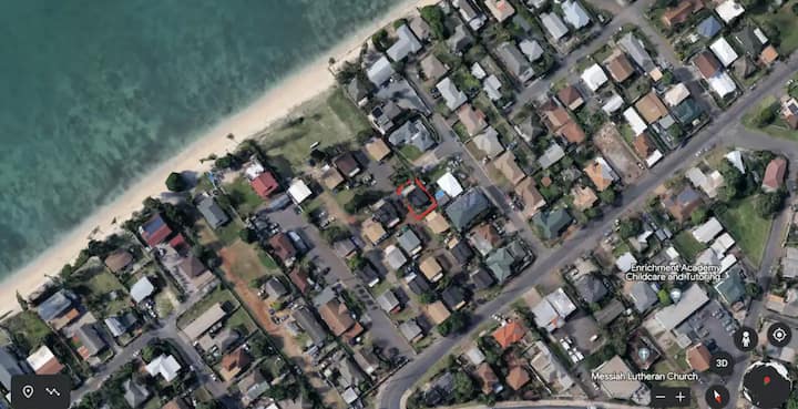 True Aloha: Local Living With Private Beach Access - Ewa Beach, HI