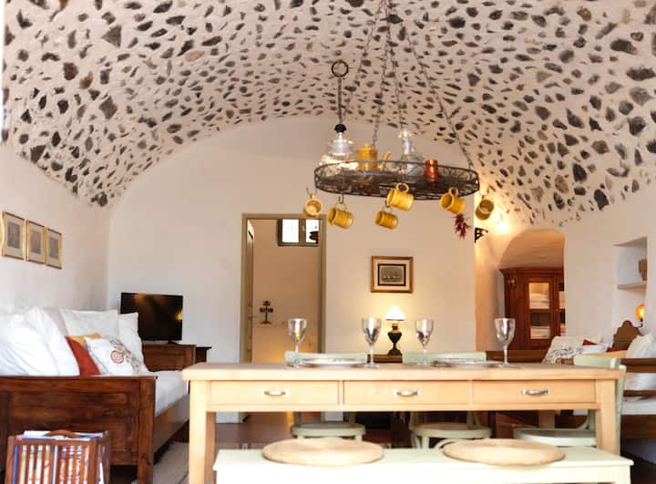 Afoura Houses By K&k (Villa) - Santorini