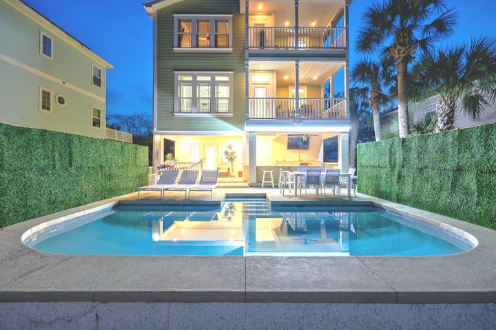 6 Bedroom Oasis | Pool | Sleeps 15 - St. Augustine, FL