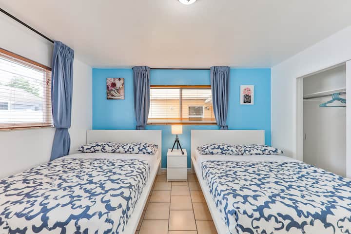 Lucky Family Charm Str-2750 - Broward County, FL
