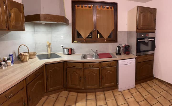 Chambre Tout Confort 12 M2 - Archamps