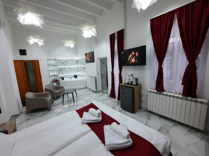 Authentic Belgrade Centre Luxury Suite #2 (Spa) - Belgrado
