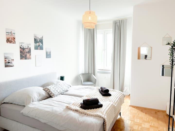 City Comfort Essen - Residential Home With Balcony - Essen
