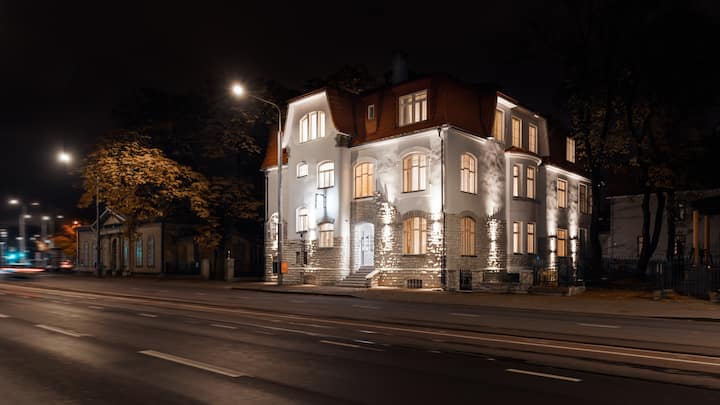 Stylish Stay In A Unique Boutique Hotel - Tallinn