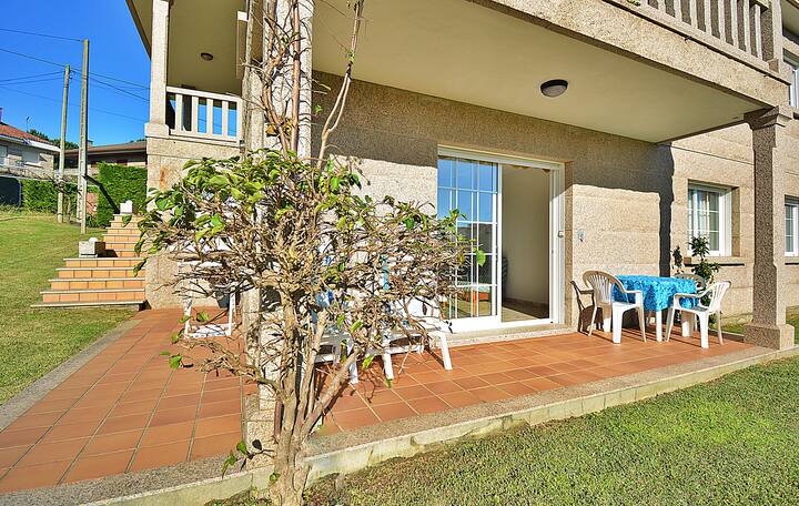 Apartamentos En Playa De Montalvo - Bueu