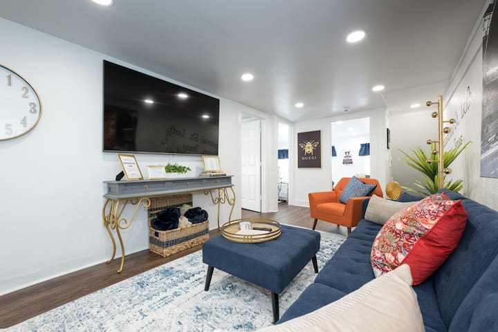 Industrial St. Loft On The Square - Corinth, TX