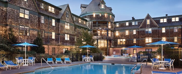 3 Bd Condo At Newport Long Wharf - Newport, RI