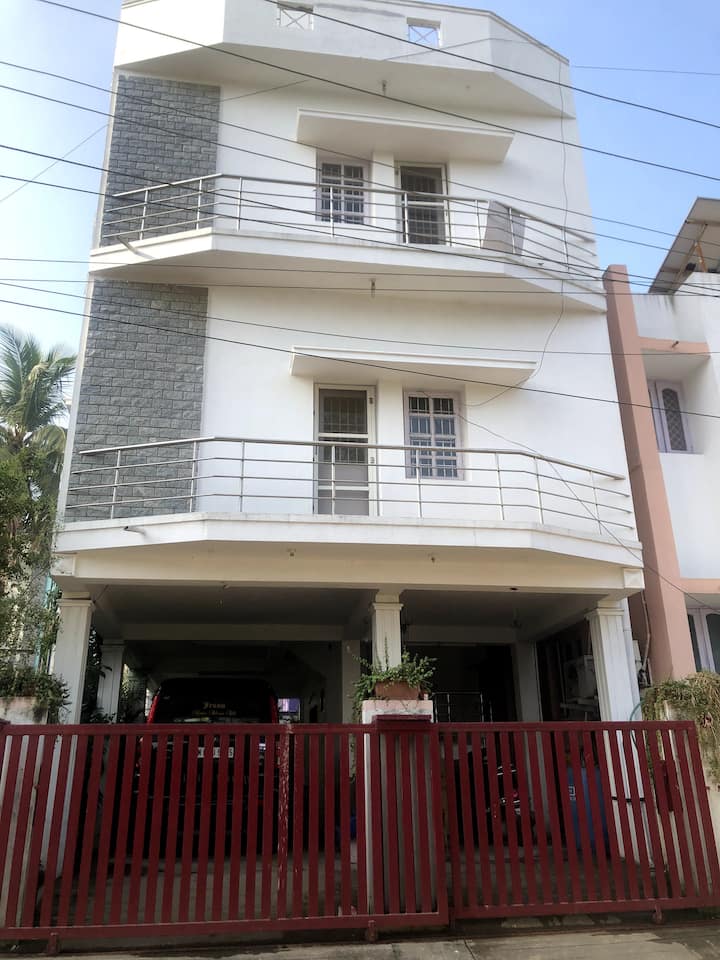 Yahweh Service Apartment - Tamil Nadu