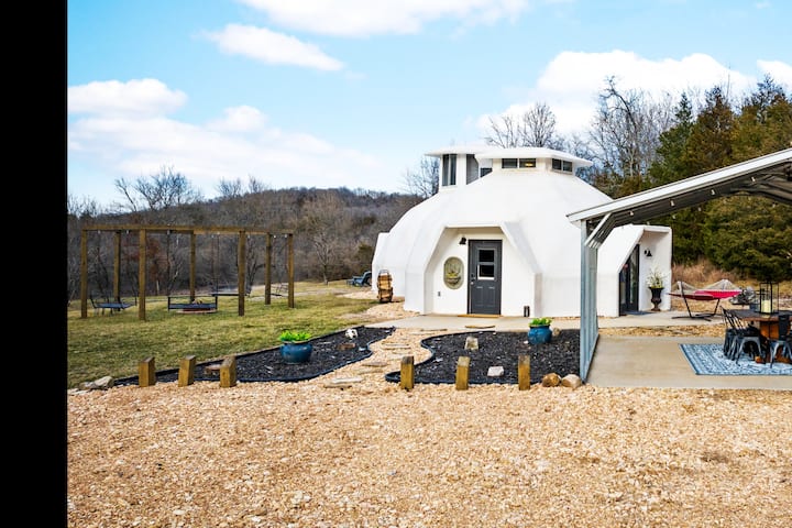 The Dome House On Bear Creek - Hot Tub - Secluded - Harrison, AR