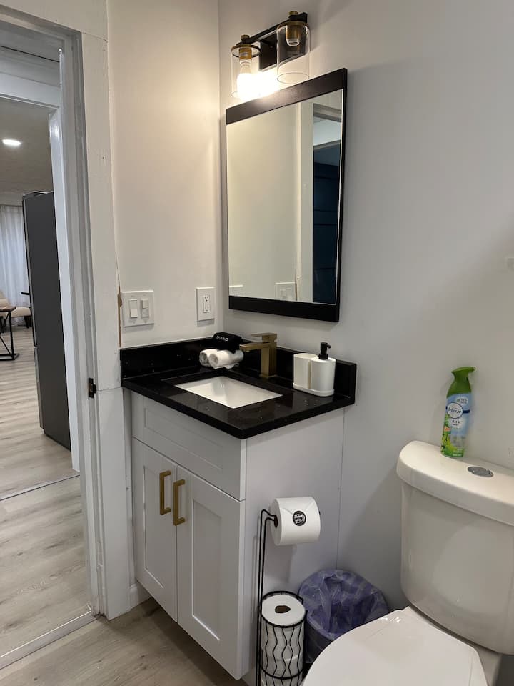 Lovely Bungalow! - Atlanta, GA