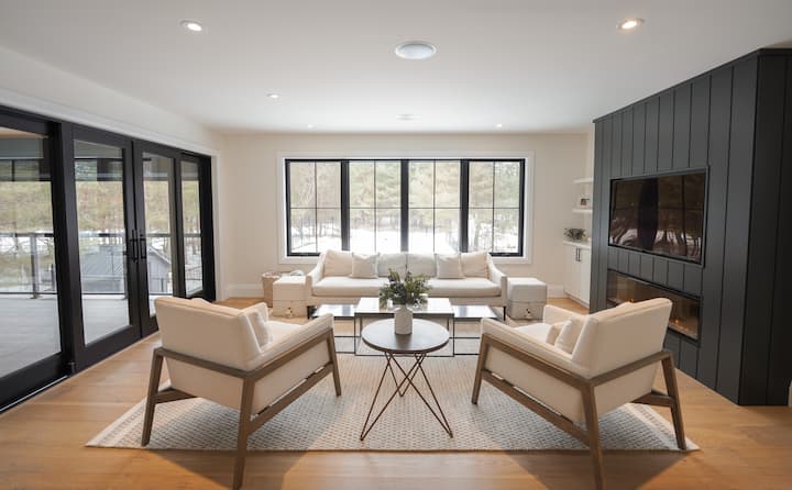 Family-size Nottawa Loft 3br - Collingwood