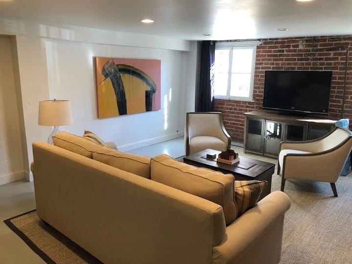 Fabulous Capitol Hill Apartment - Washington D. C., DC