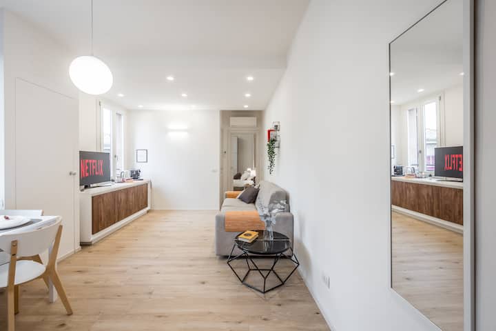 [Zone Centrale Avec Parking] Casa Mulino - Modena, Italy