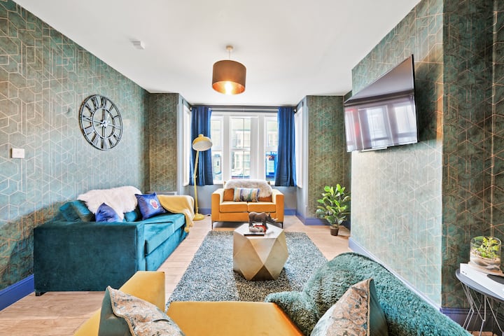 Oxford Getaway: Home + Parking - Oxford