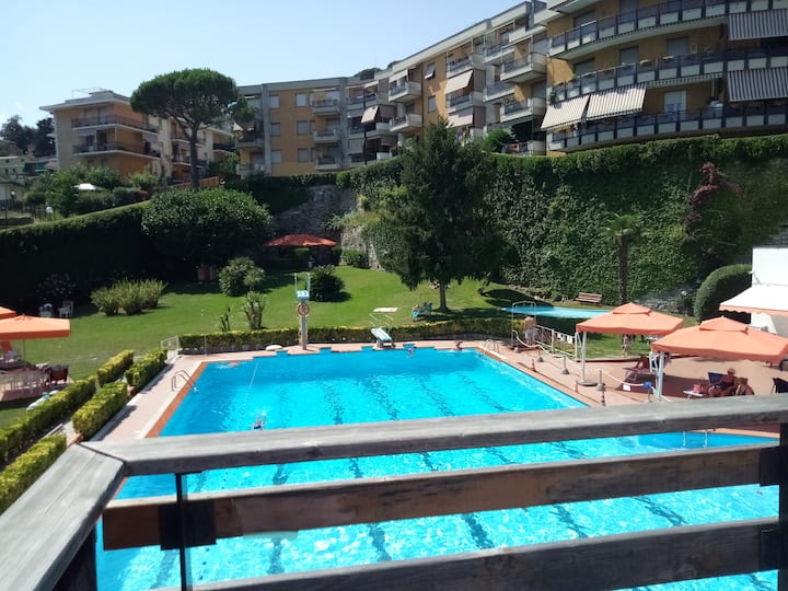 Grazioso Bilocale Con Terrazzo - Rapallo