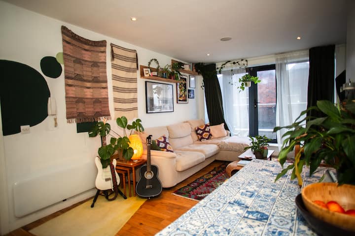 Bedroom In Smithfield, Dublin - South Dublin