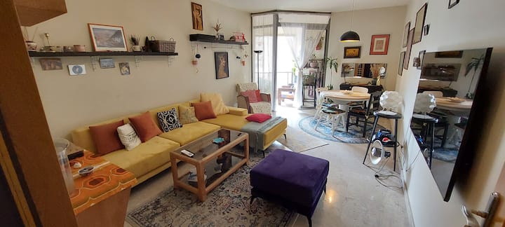 Hip 1 Bedroom Apartment Sodeco - Beyrouth