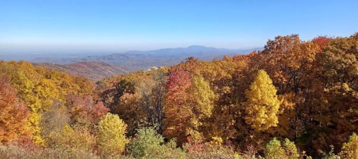 1br/1ba! Don’s High Chalet! Mountain Views! Wi-fi! - Gatlinburg, TN