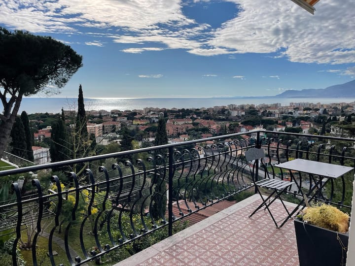 Bordighera Charm By The Sea - Bordighera