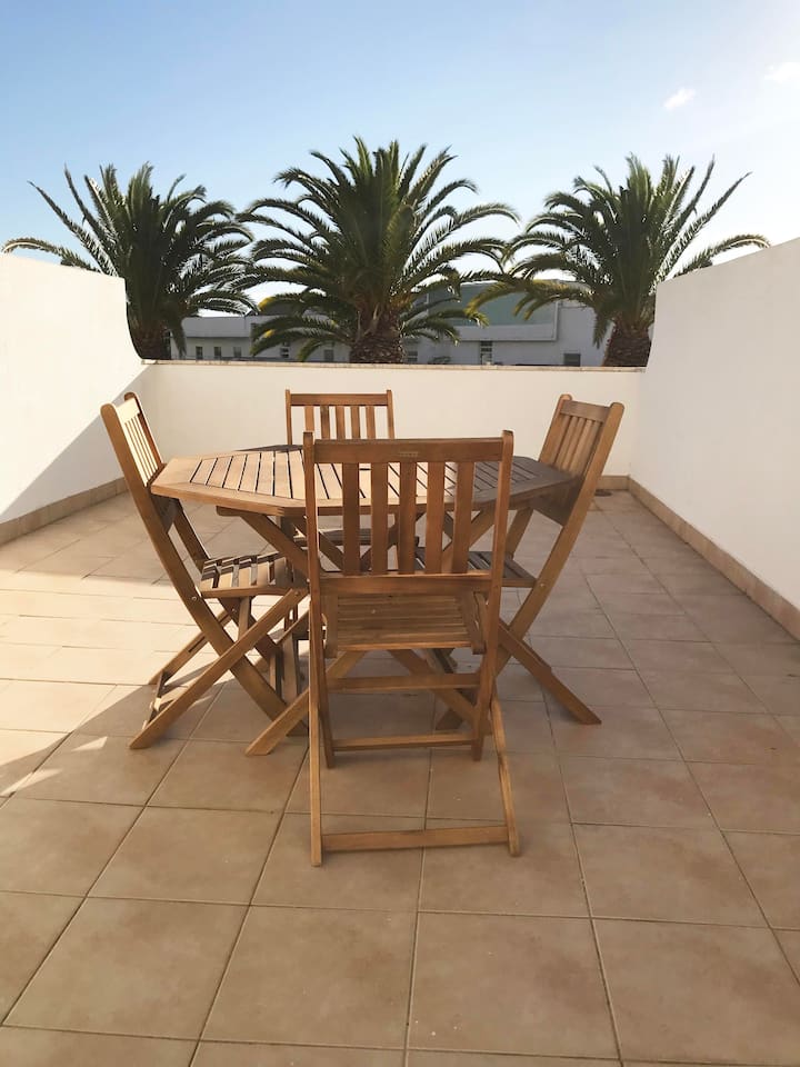 Friendly Apartment With Big Terrace - Lagos