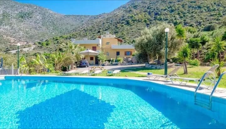 Villa Kardi 70 Sq.m. Private Pool & Sea View - Crete
