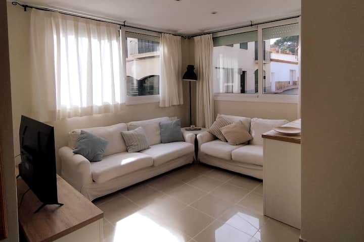 Peral 32 (Baix Amb Pàrquing) - Llafranc