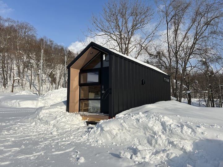 Trailer Cabin - Niseko