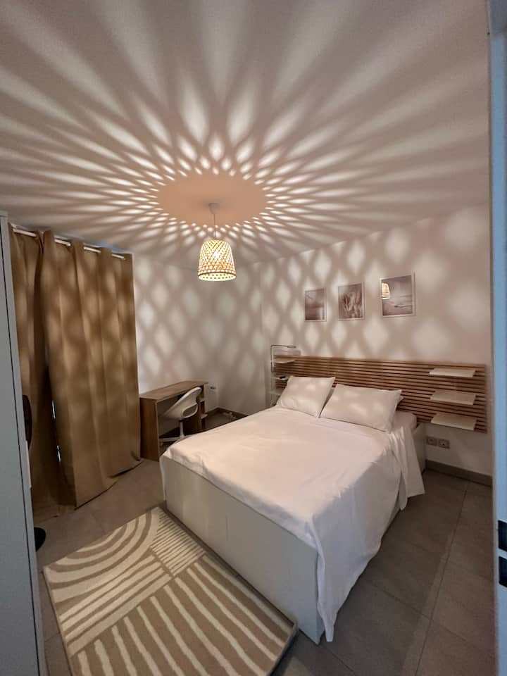 Appart 2 Chambres Antigone, Terrasse + Parking - Montpellier