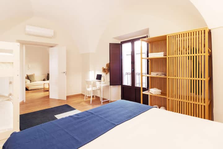 Apartamentos Plaza Mayor 35, 105 Family - Cáceres