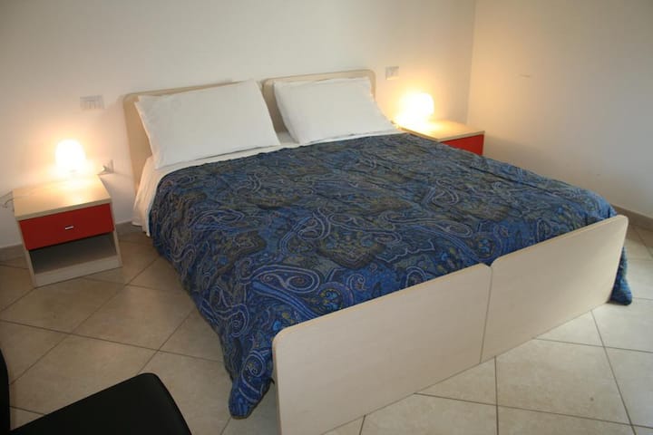 Guest House Casavasco: Camera Chia - Domus De Maria
