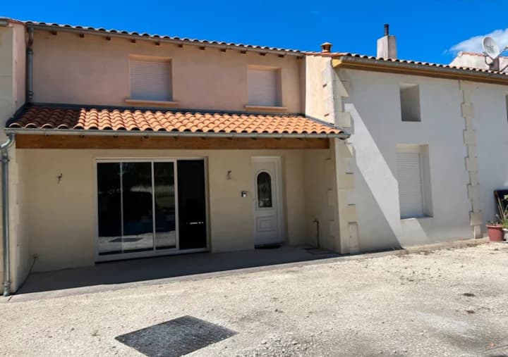 Logement De Vacances Campagne - Mortagne-sur-Gironde