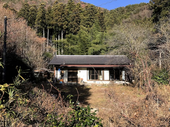 樹々と動物の息吹をゆったり味わう。開放的なプライベート空間。 - 矢板市