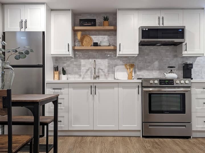 Beautiful Basement In South Burlington - Burlington