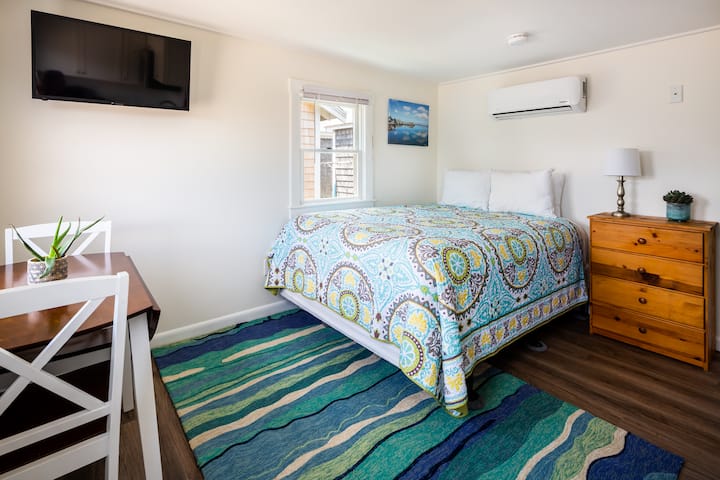 Cottage 8 On Beach Point - North Truro, MA