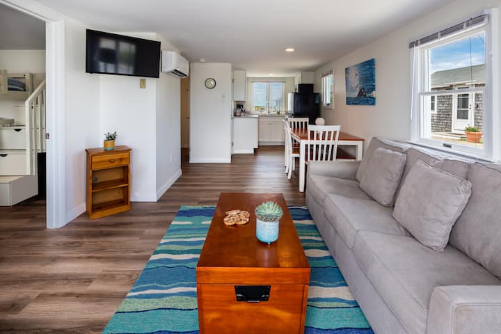 Cottage 11 On Beach Point - Truro, MA