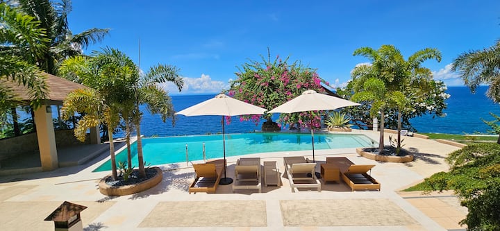 Ojo Dorado The Bungalow Room - Tabogon