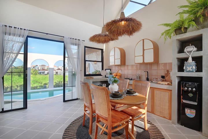 1/2 Price Launch Rate Nth Canggu Ricefield Villa - Australia