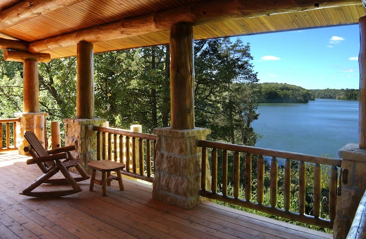 The Cottage On Lake Galena - Galena, IL