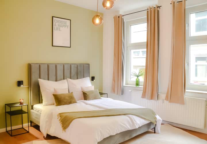 Milpau: Studio Mit Terrasse - Netflix - Modern - Essen