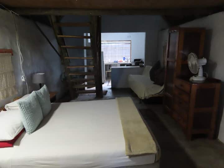 Klipsop Cottage - Botswana