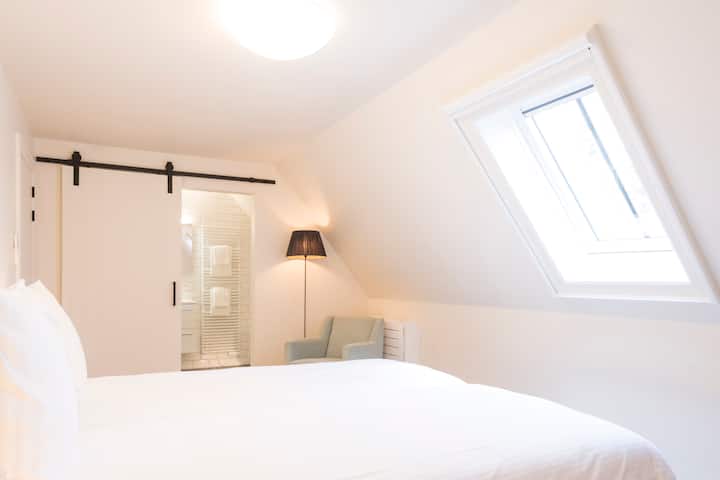 Luxury Room With Bathroom - Oostkamp