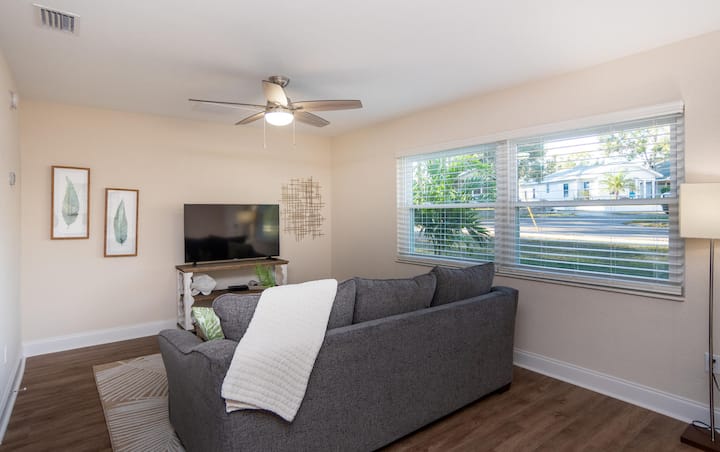 Clearwater Cottage # 1 - Dunedin, FL