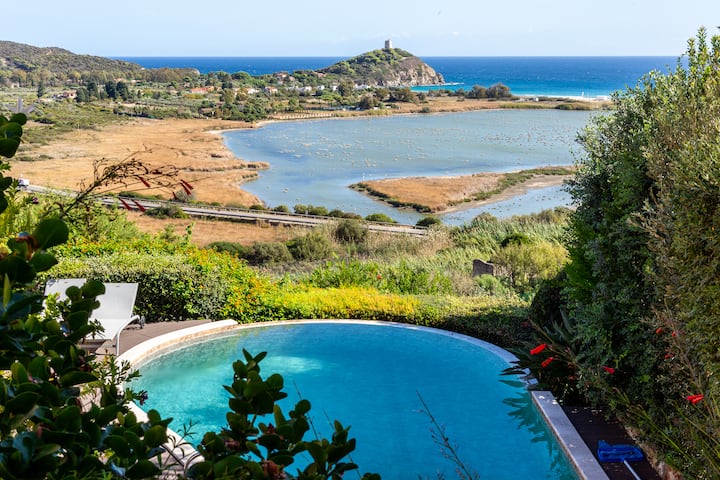 Villa Corbezzolo Has It All: Pool, Views & Privacy - Teulada