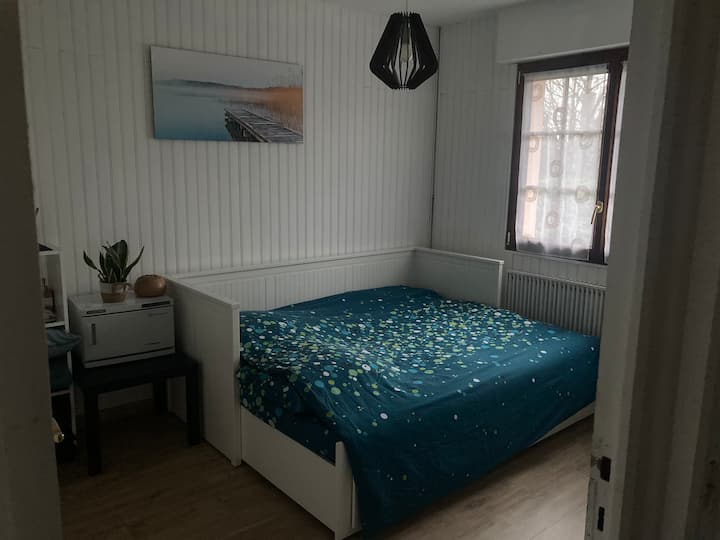 Chambre Double Dans Une Maison - Verneuil-sur-Avre