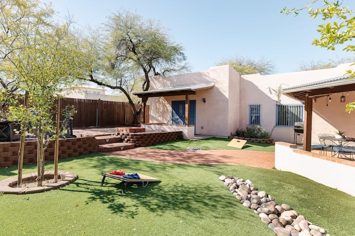 Unique Family Home-5 Mins To Uofa - Tucson, AZ