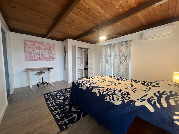 Private 1 Bedroom Cottage - Kailua Beach, HI