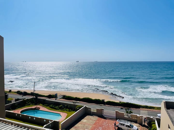 Waterfront Ocean Views - Mount Moreland